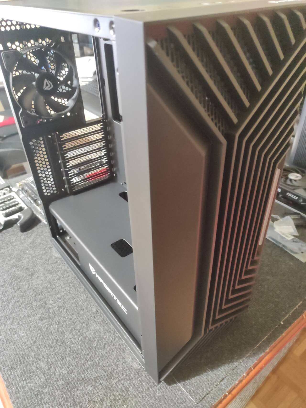 Opiniones - Nfortec Nervia Black ARGB Cristal Templado USB 3.0 Negra ...