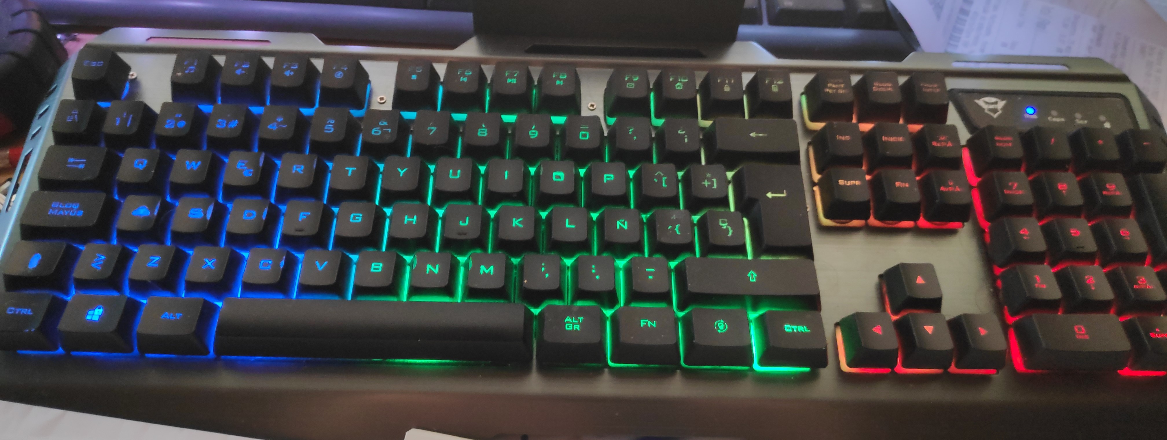 Trust GXT 845 Tural Combo Teclado + Ratón Gaming | PcComponentes.com