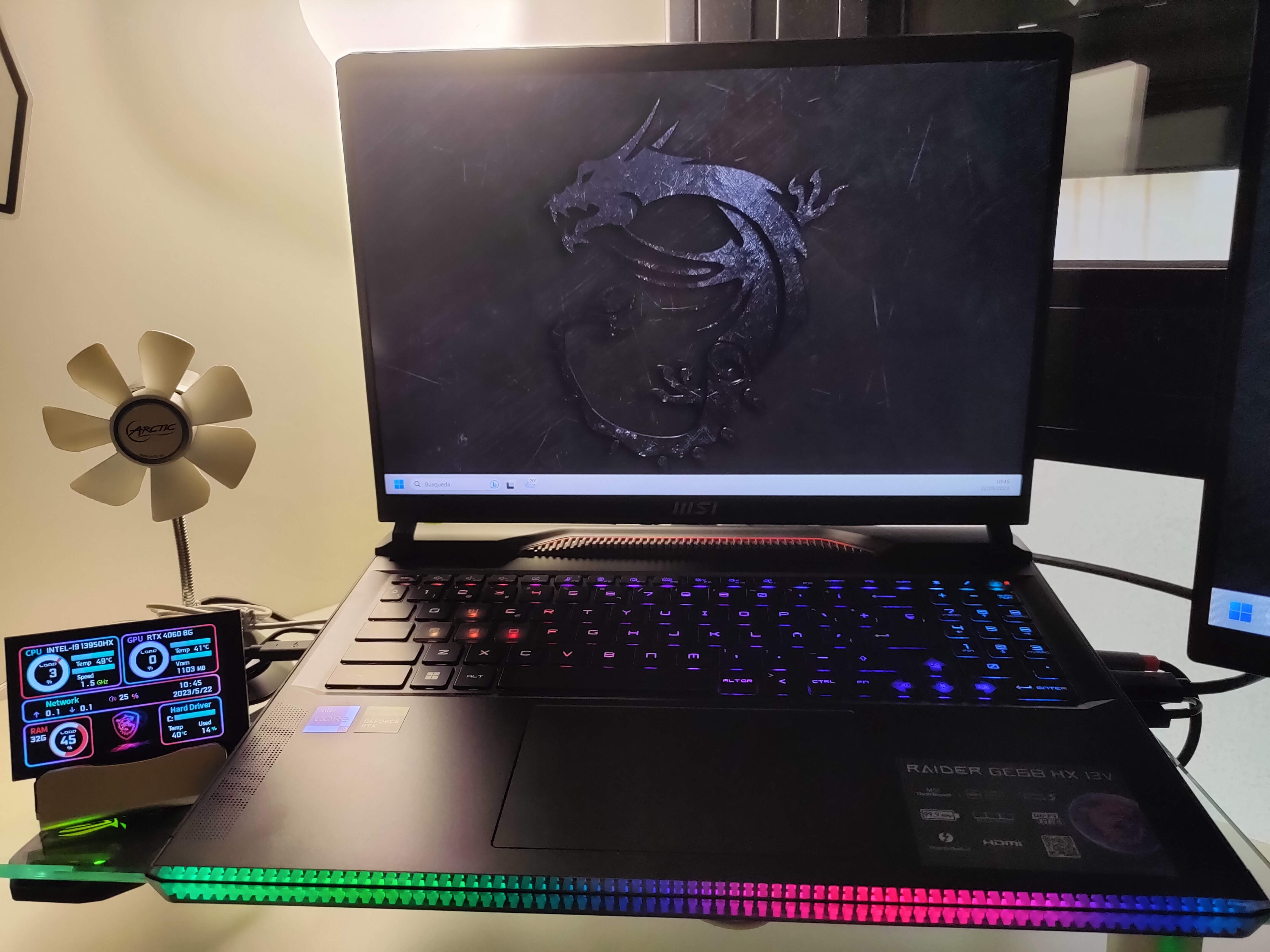 MSI Raider GE68HX 13VF-045XES Intel Core i9-13950HX/32GB/1TB SSD/RTX ...