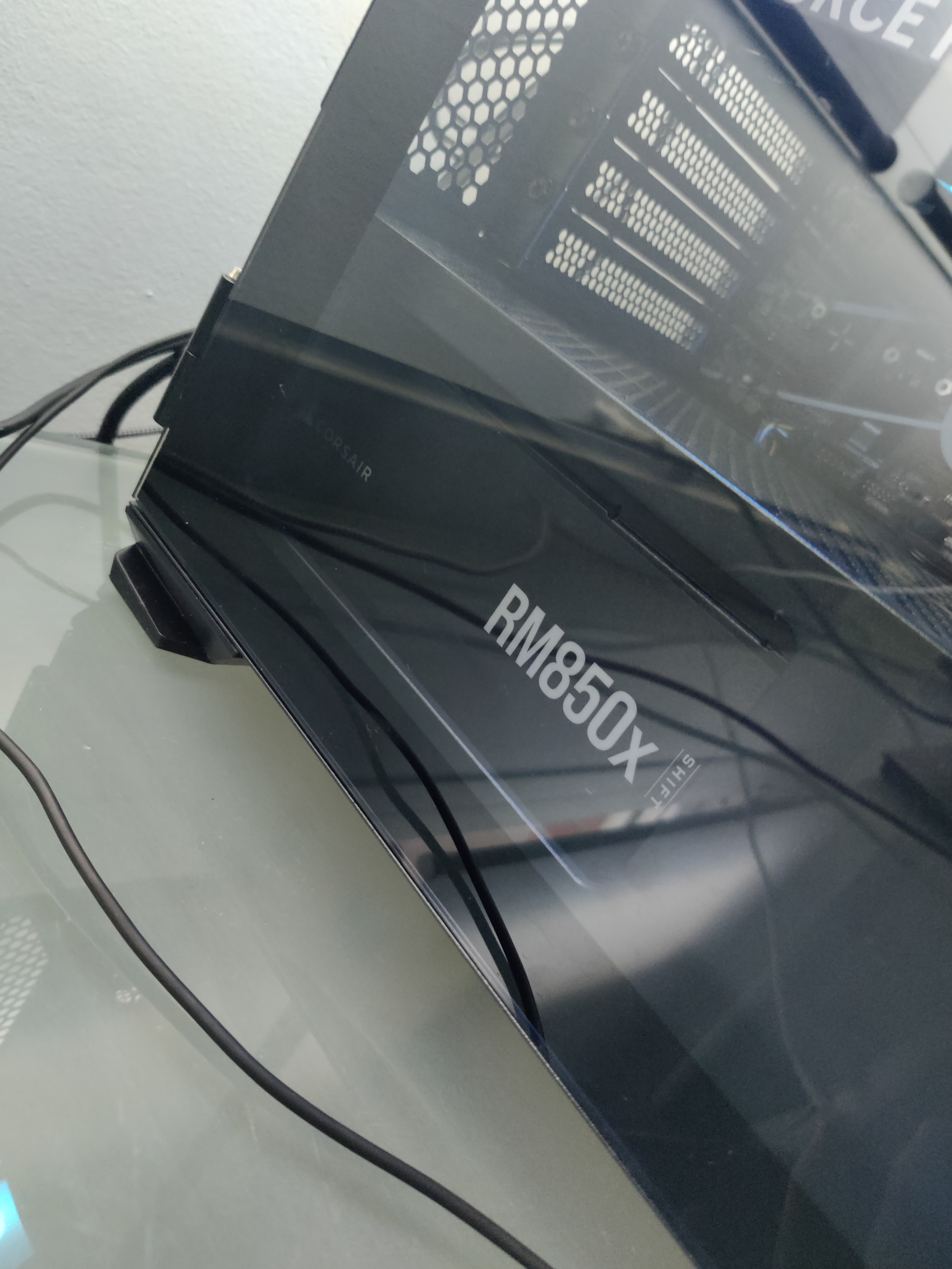 Corsair RM850x SHIFT 850W 80 Plus Or Modulaire | PcComponentes.fr