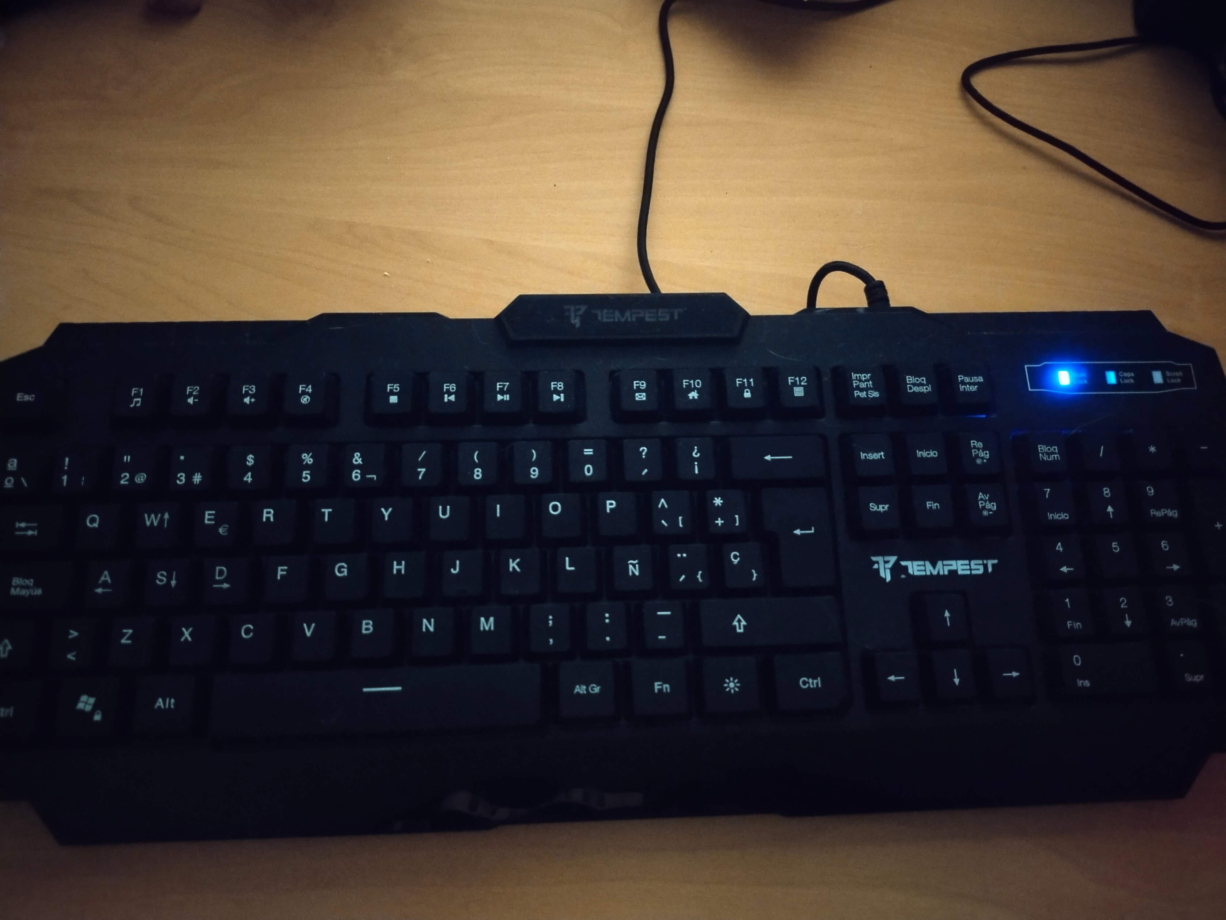 Tempest K8 RGB Teclado Gaming Retroiluminado | PcComponentes.pt