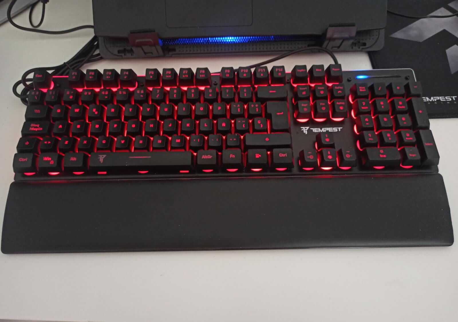 Tempest Doom H-Mech Teclado RGB | PcComponentes.com