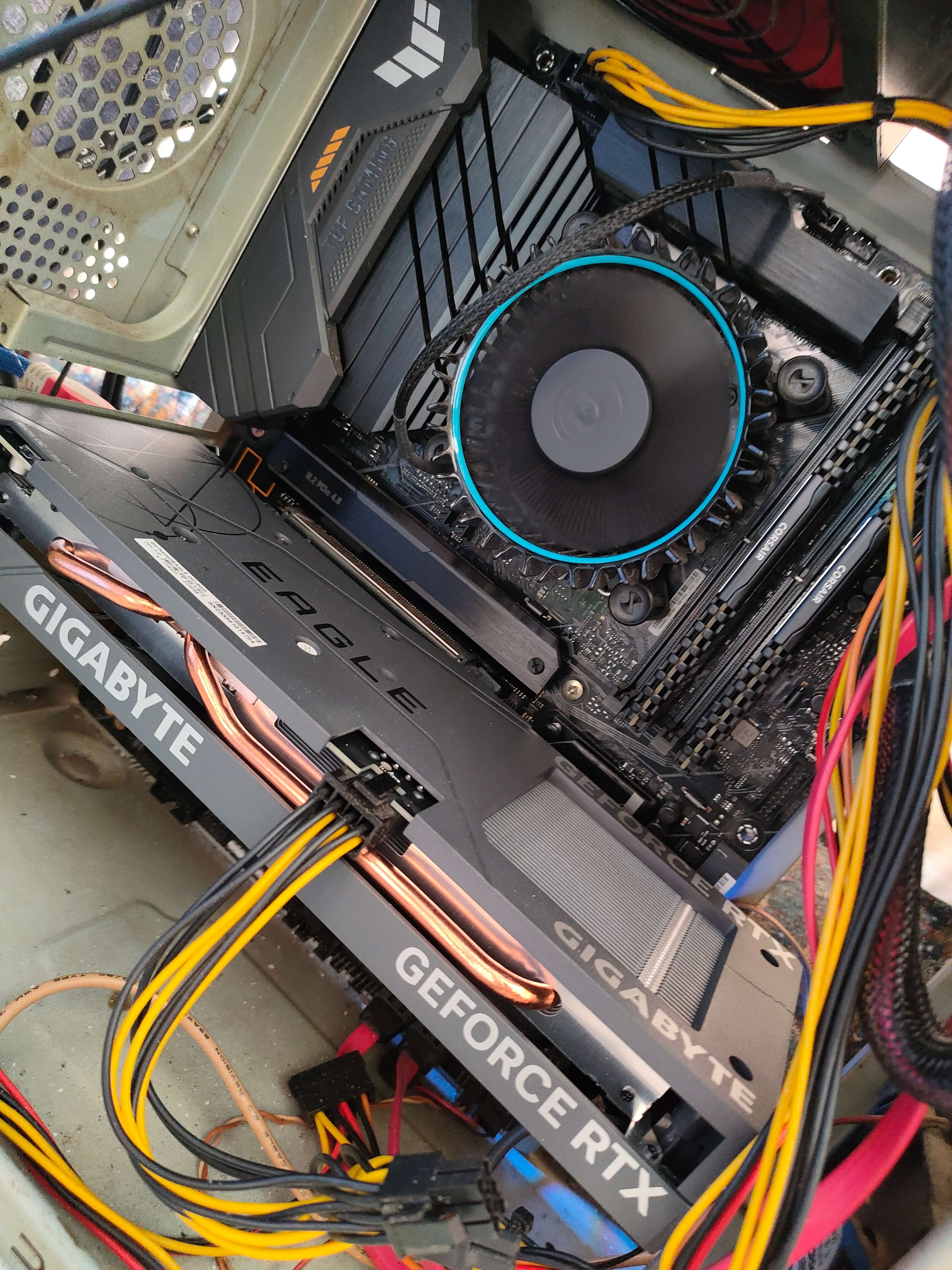 Gigabyte GeForce RTX 4060 EAGLE OC 8GB GDDR6 DLSS3 | PcComponentes.com